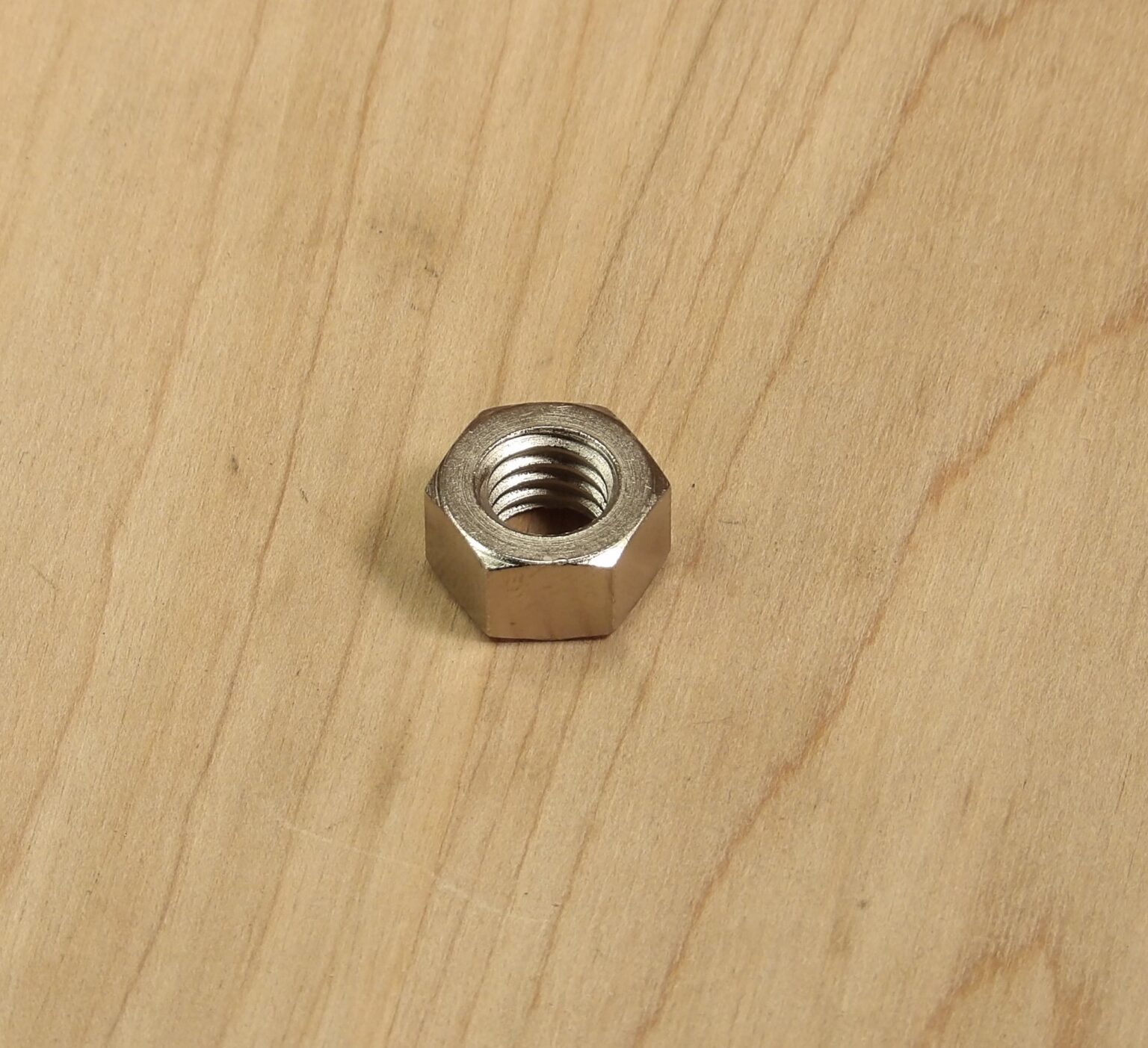 Cylinder base nut