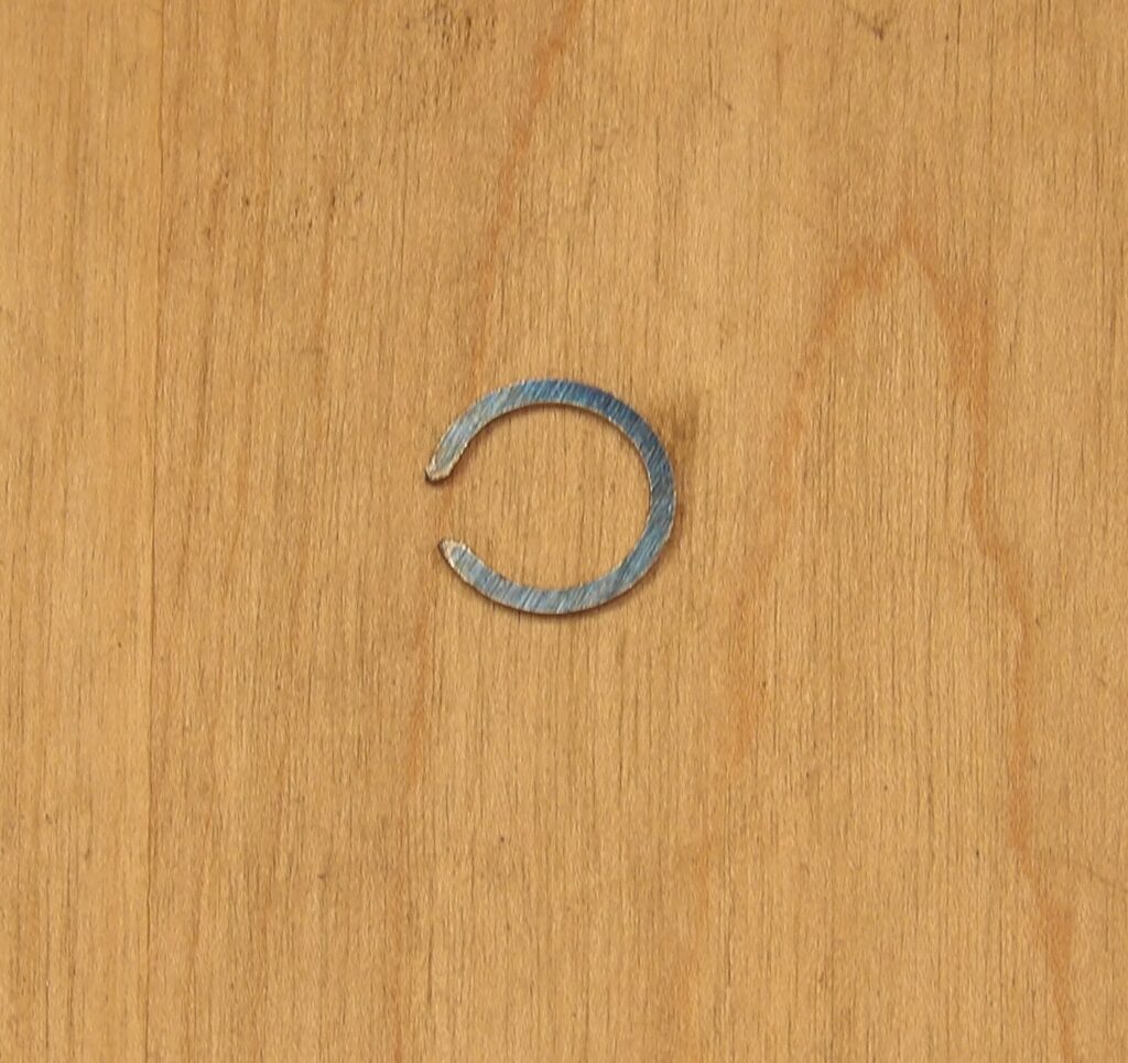 Inlet & Exhaust Valve Guide Clip, OHV